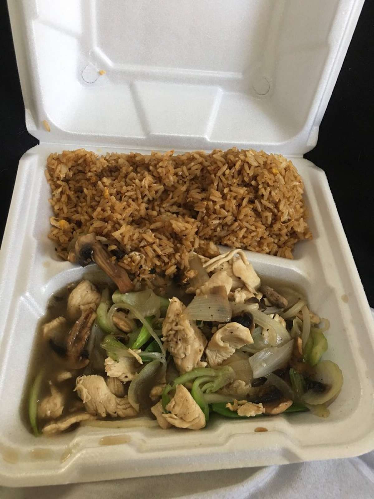 The Golden Wok Restaurant - Best Food | Delivery | Menu | Coupons