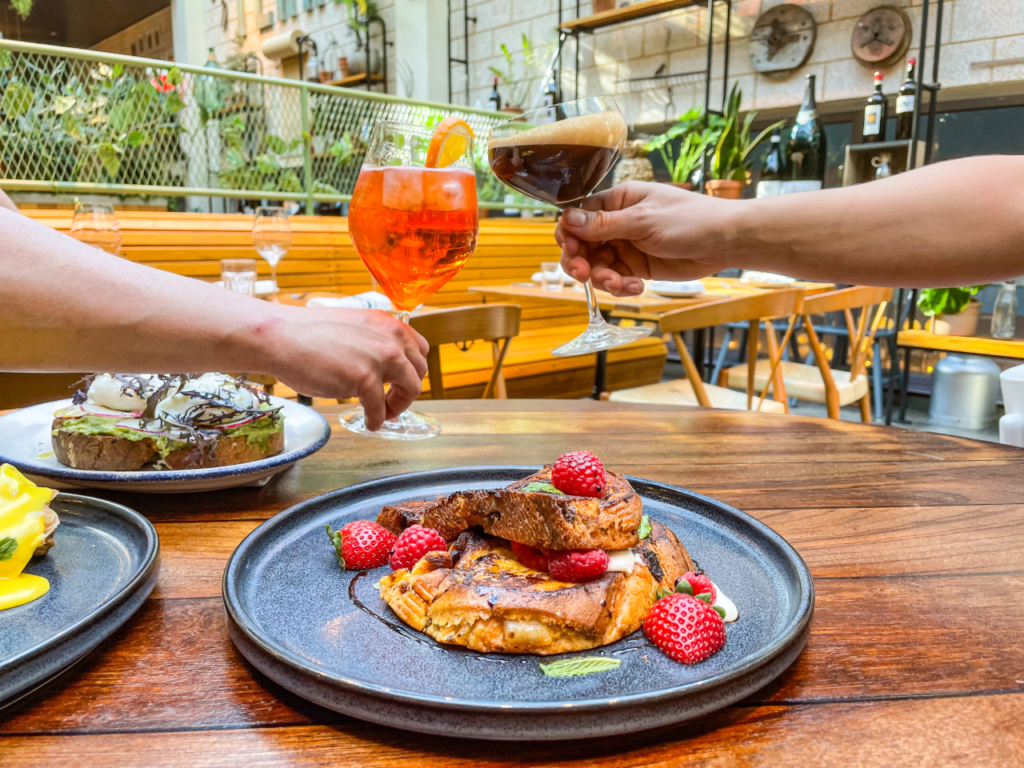The Best Brunch Spots in Washington DC - Restaurant Snapshot